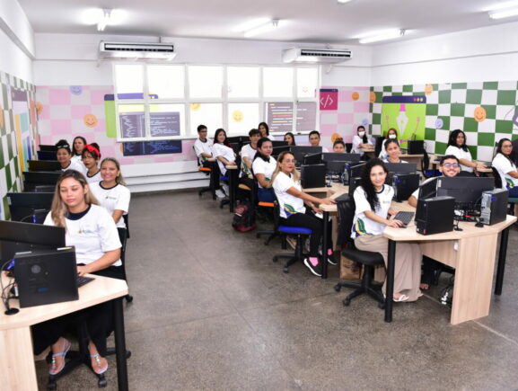 Cetam apresenta a versão 2023 do seu Catálogo de Cursos - Cetam